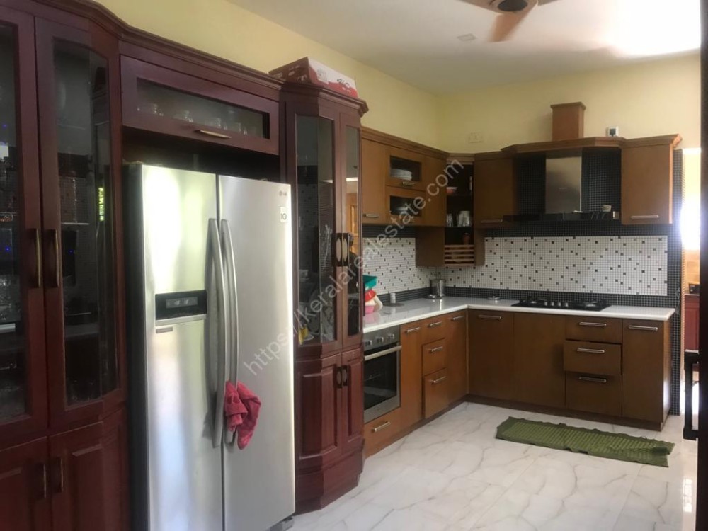 17 CENT LAND & 5500 Sqft 6 BEDROOM POSH FURNISHED HOUSE in Gated Villa ...